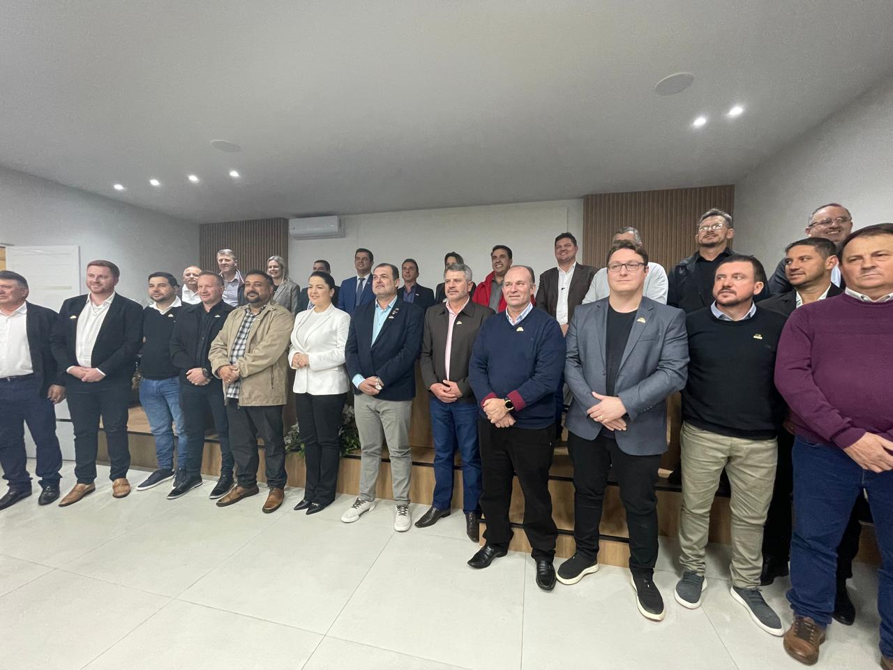 Inaugurada a nova sede da AMNG em Ronda Alta – Clube FM 101.1